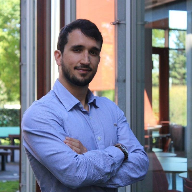 Andrei Stiru, auteur sur Forbes Belgique